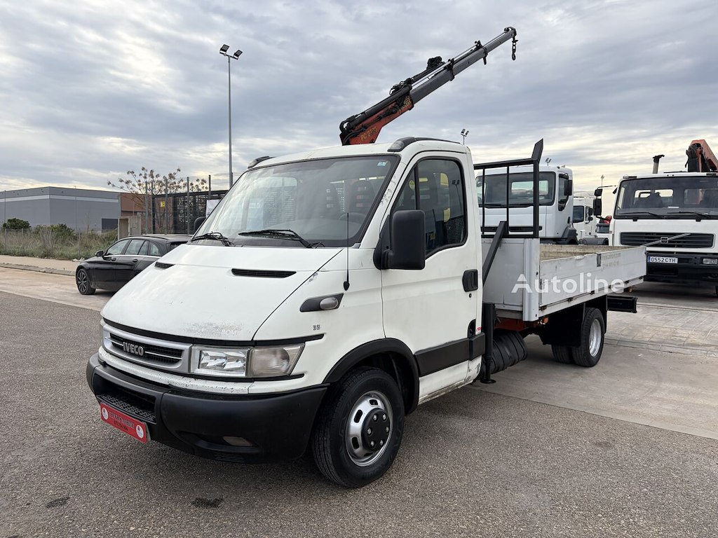 IVECO Daily 35-140 kamion s ravnom platformom < 3.5t