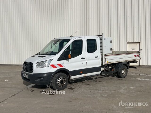 Prodaje se Ford Transit kamion s ravnom platformom < 3.5t na aukciji