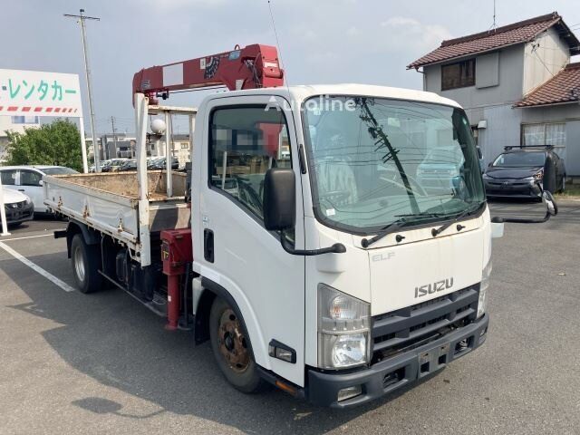 Isuzu ELF kamion s ravnom platformom < 3.5t