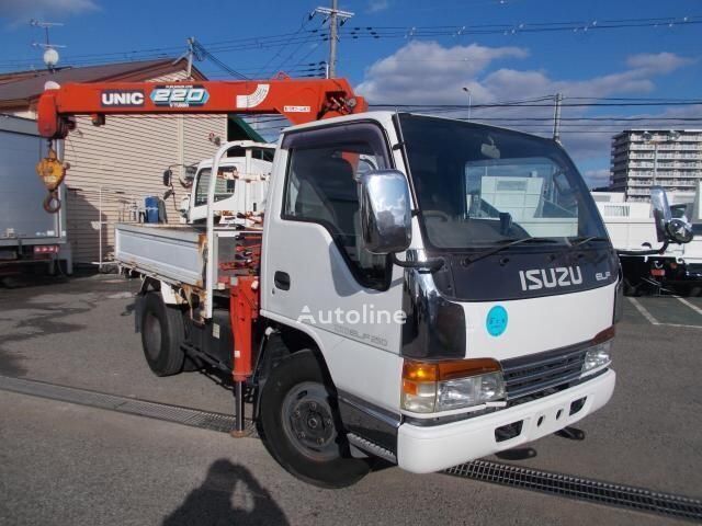 Isuzu ELF kamion s ravnom platformom < 3.5t