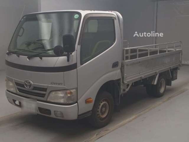 Toyota DYNA kamion s ravnom platformom < 3.5t