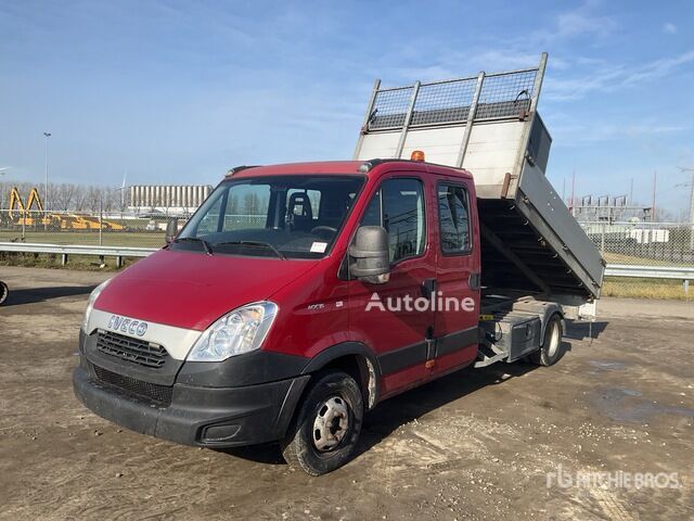 Prodaje se IVECO Daily 40C15 kamion kiper < 3.5t na aukciji