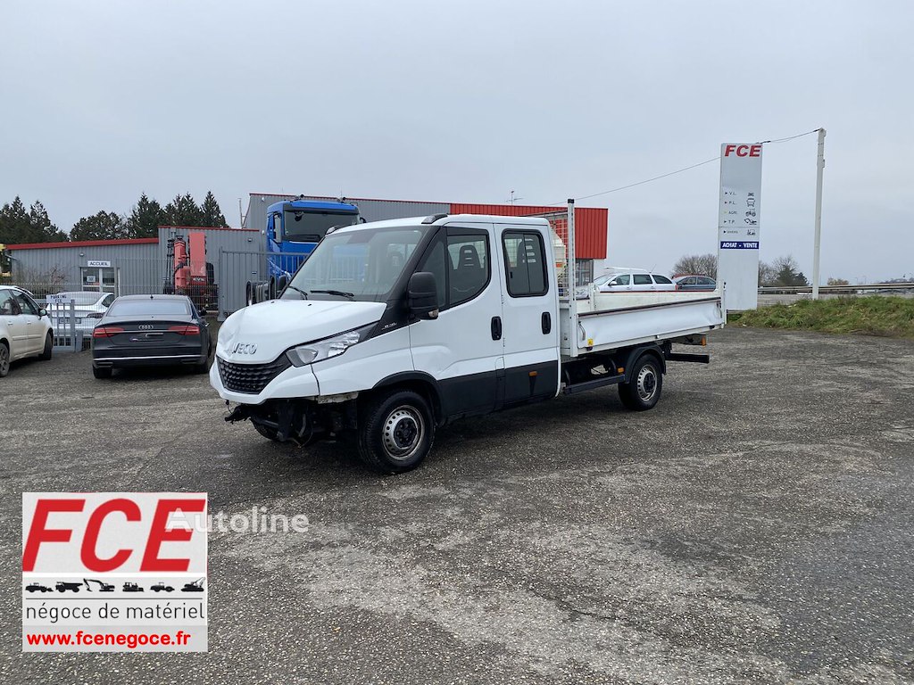 IVECO DAILY 35-140 kamion kiper < 3.5t nakon udesa
