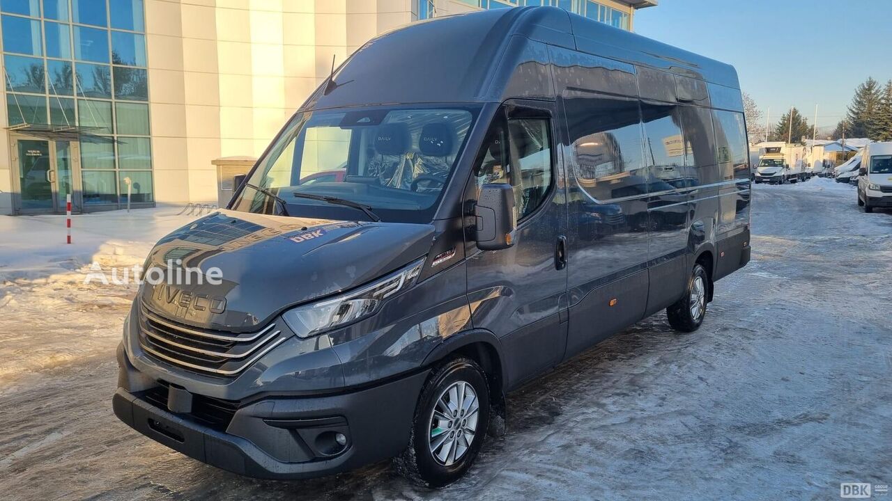 Novi IVECO Daily minibus furgon