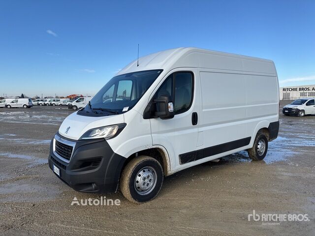 Prodaje se Peugeot Boxer minibus furgon na aukciji