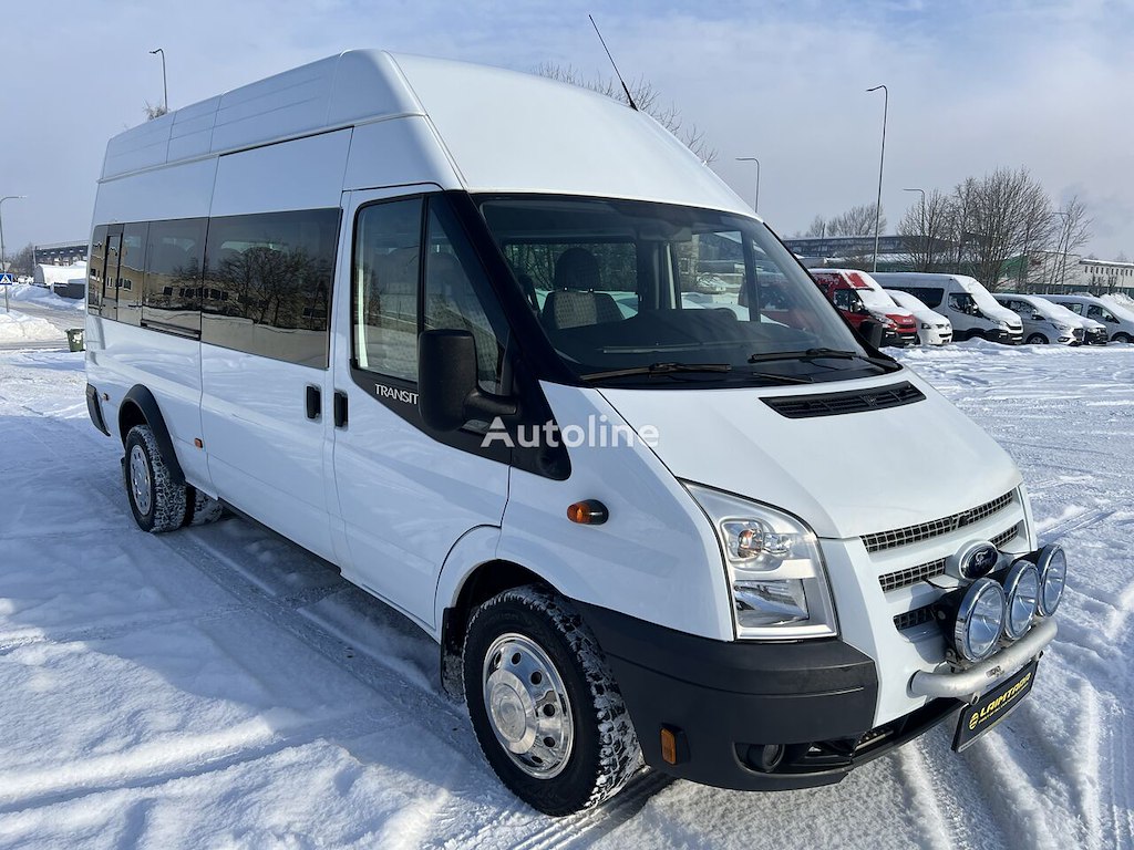 Ford Transit putnički minibus