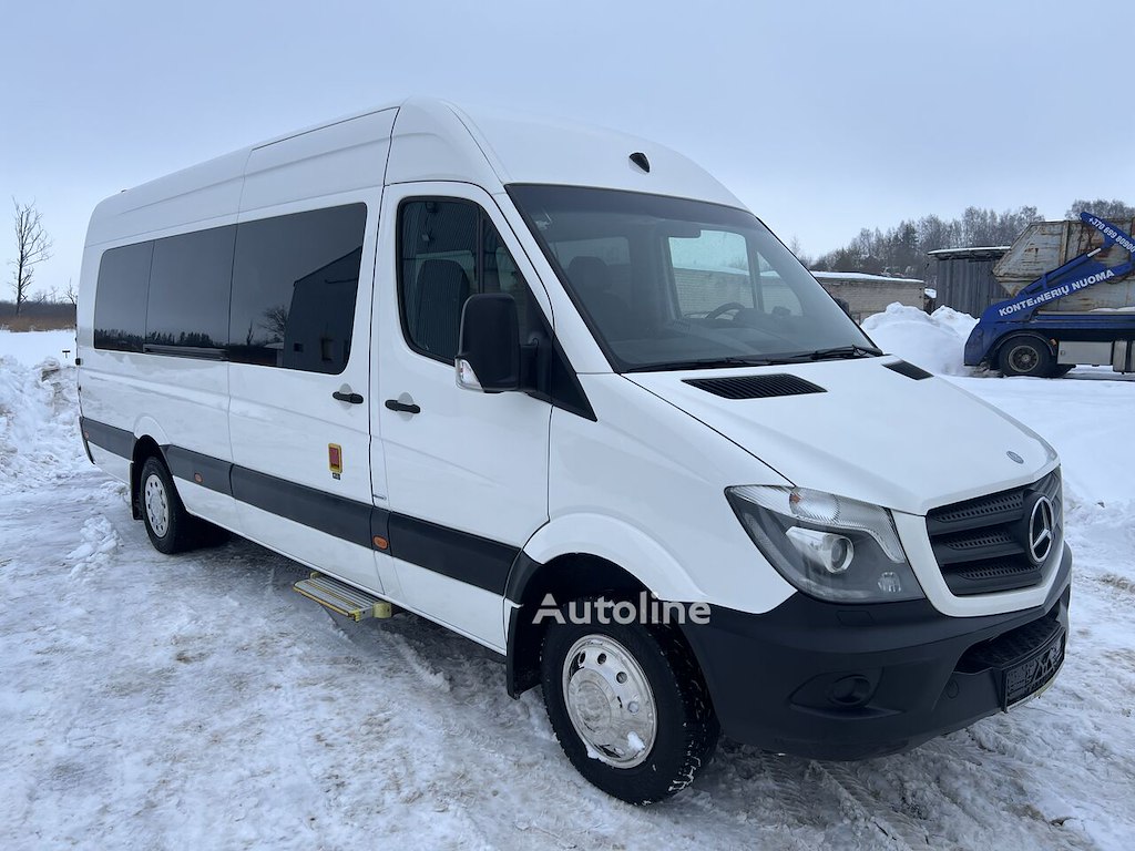 Mercedes-Benz Sprinter putnički minibus