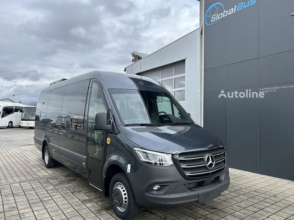 Novi Mercedes-Benz Van Partner putnički minibus