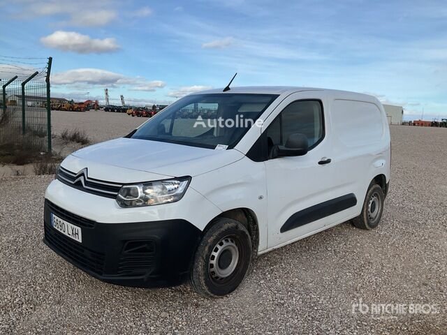Prodaje se Citroen Berlingo laki furgon na aukciji