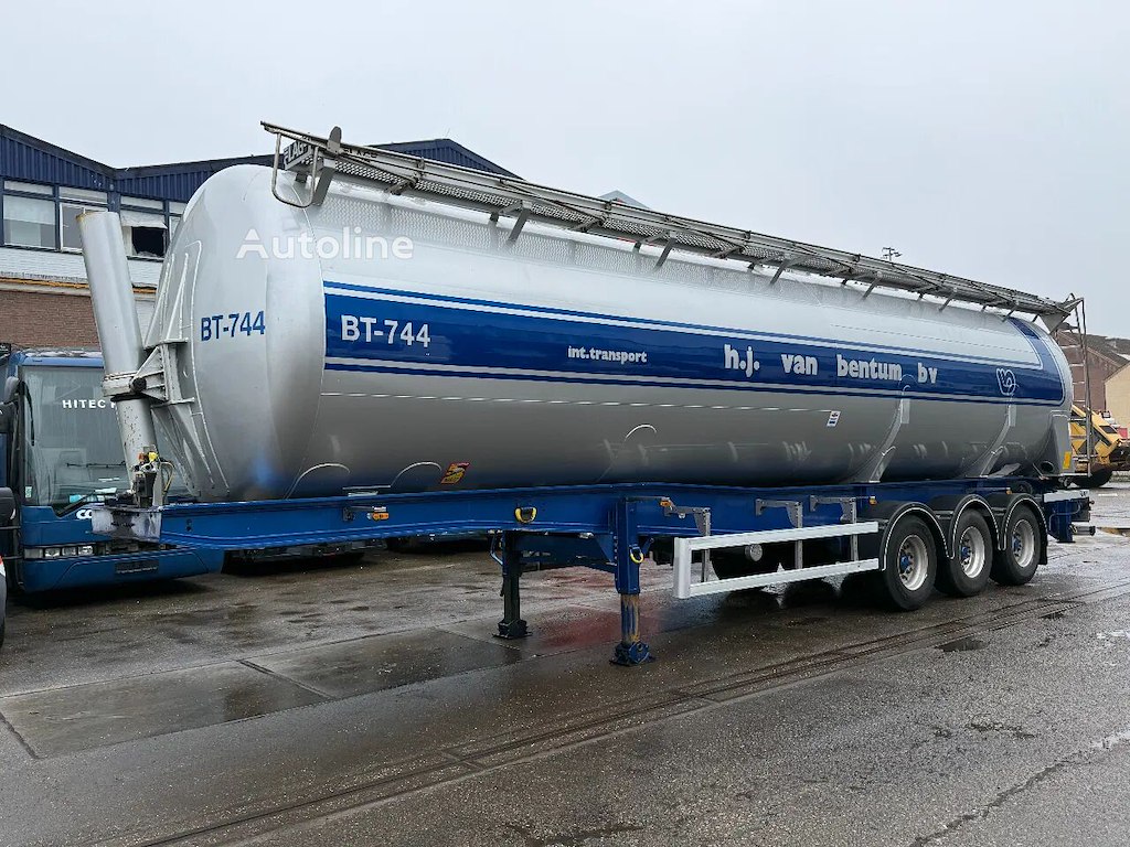 LAG O-3-40 02 / TIPPER BULK 61.000 LITER cisterna silos