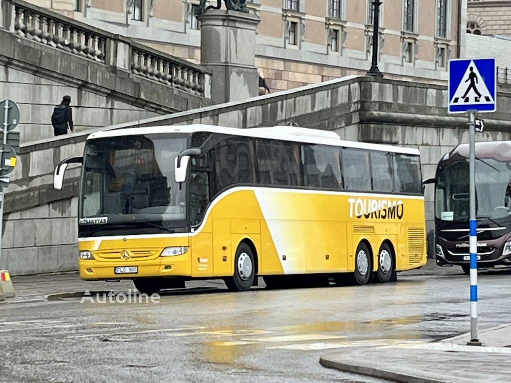 Mercedes-Benz Tourismo 16 turistički autobus