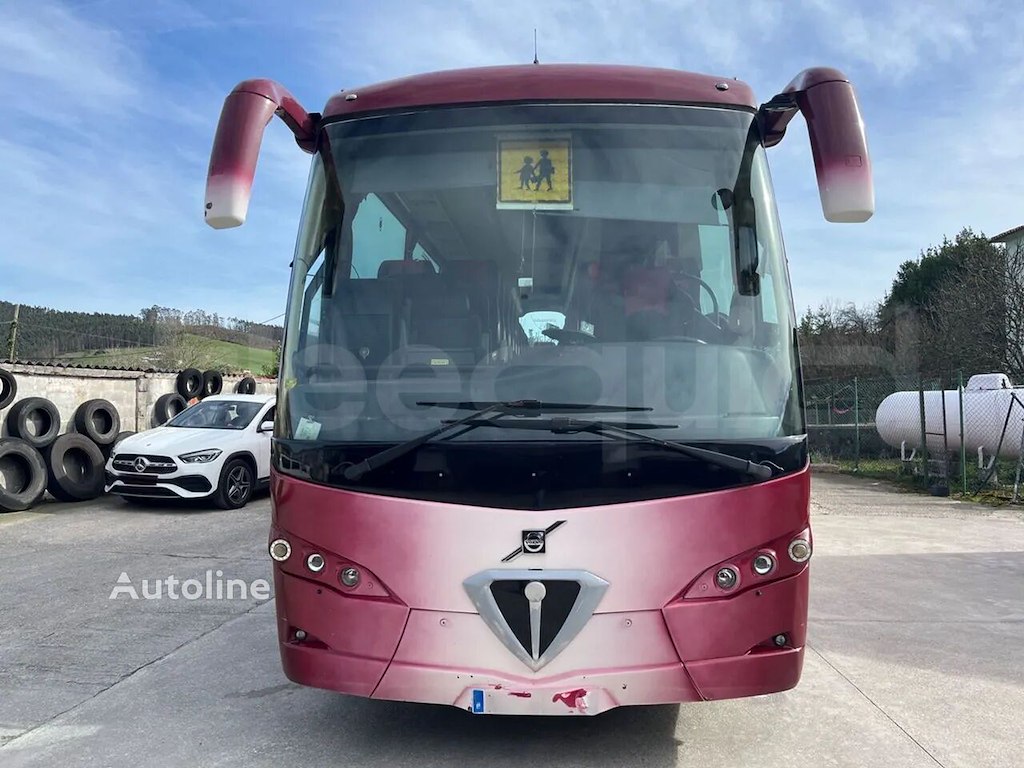 Prodaje se Volvo B12BER turistički autobus na aukciji
