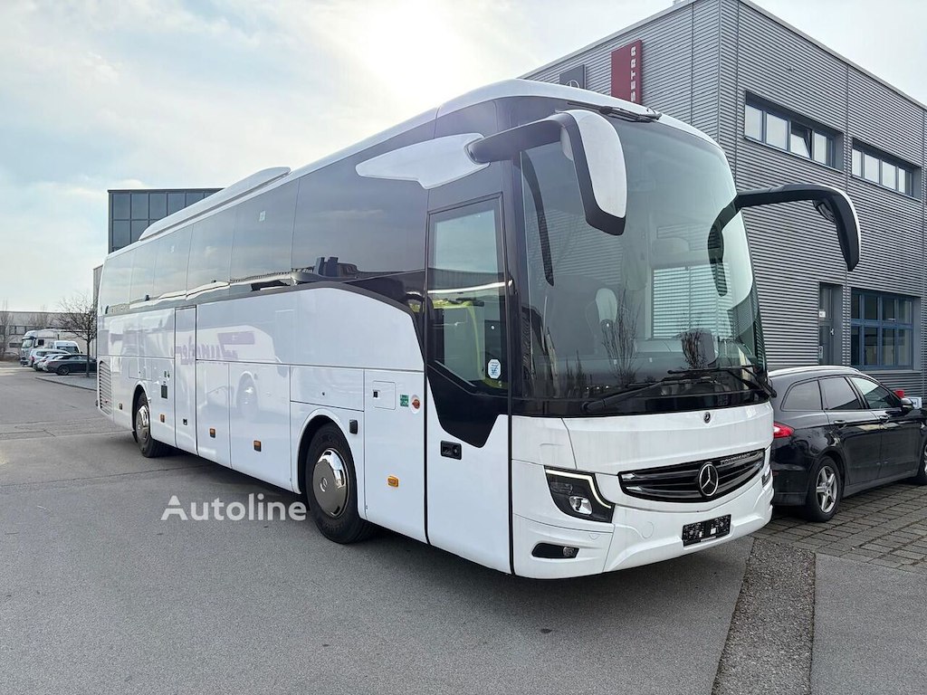 Mercedes-Benz Tourismo 15 RHD turistički autobus