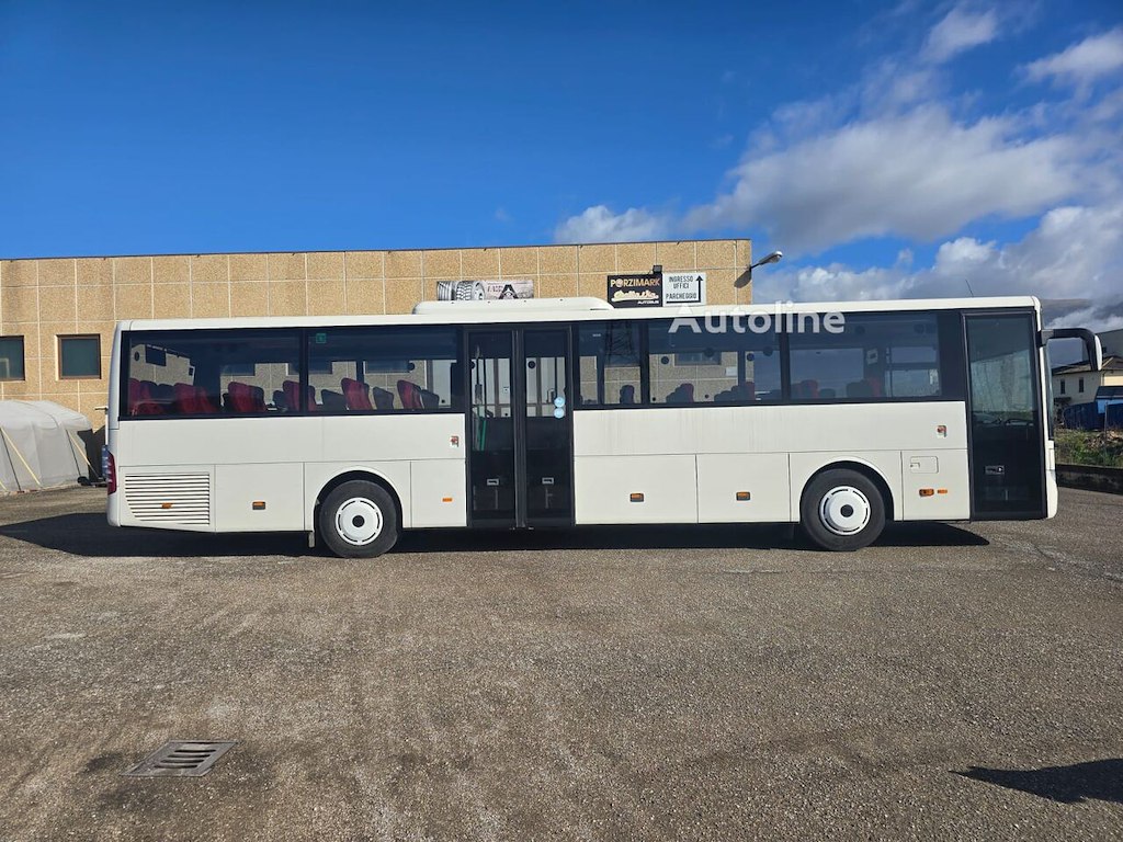 Mercedes-Benz Integro gradski autobus
