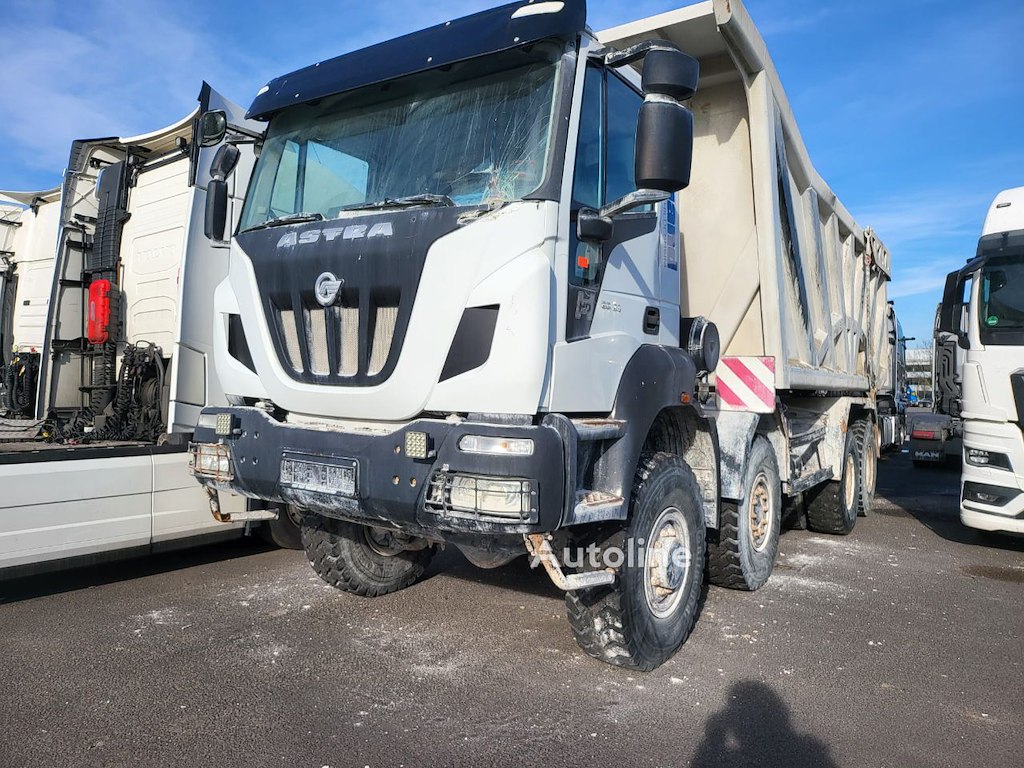 Prodaje se IVECO Astra HD9 86.54 kiper na aukciji
