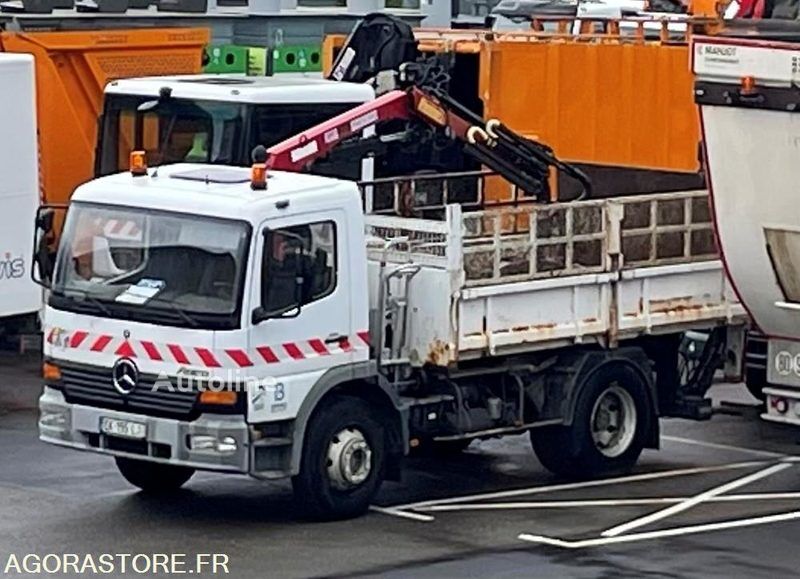 Prodaje se Mercedes-Benz 1218 kiper na aukciji