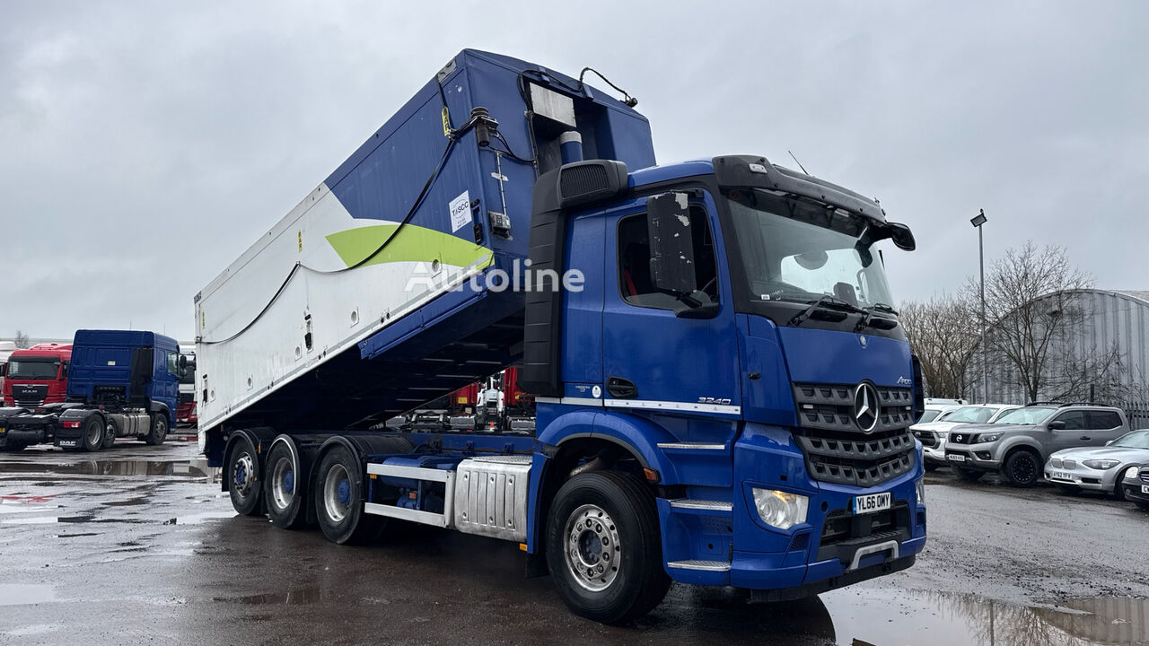 Prodaje se Mercedes-Benz AROCS 3240 kiper na aukciji