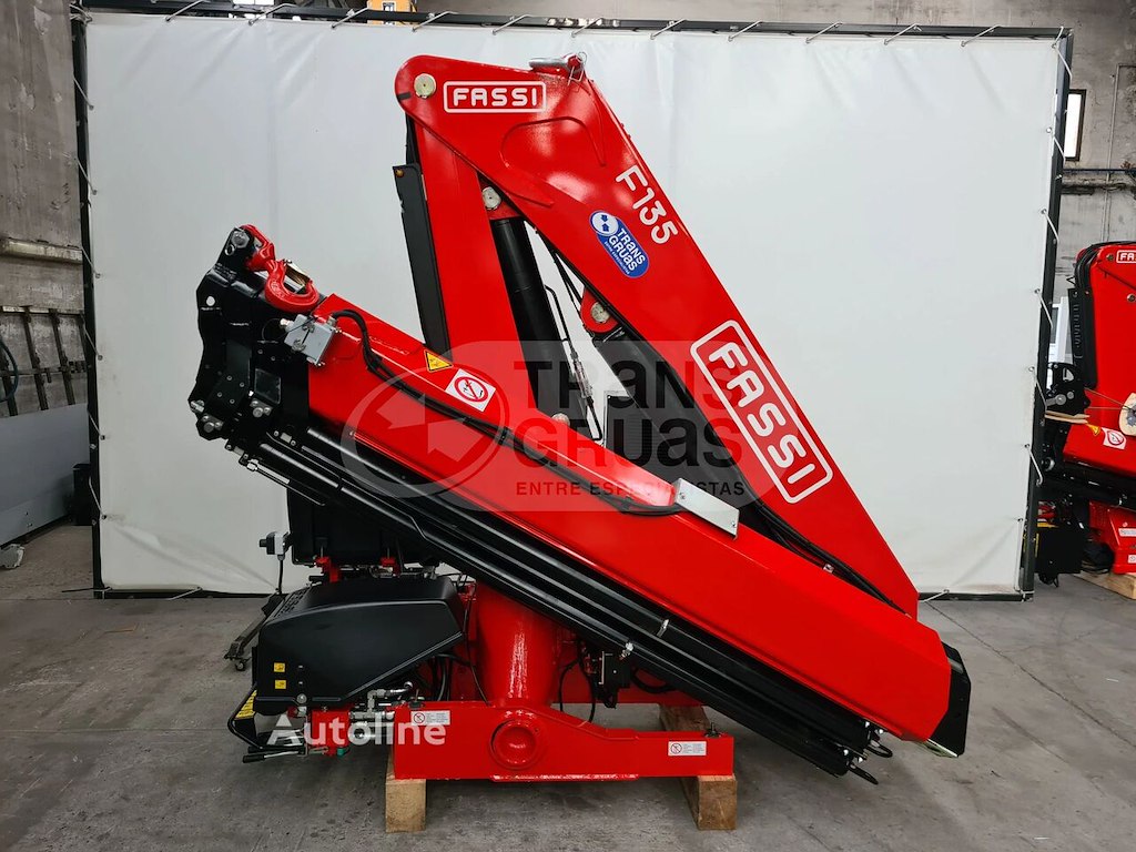 Nova Fassi F135A.0.24 E-ONE autodizalica s kranom