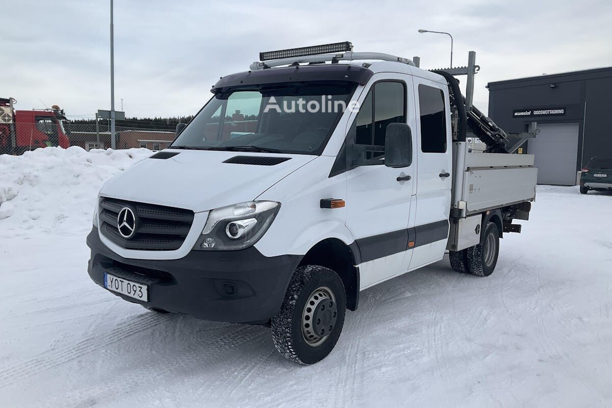 Prodaje se Mercedes-Benz Sprinter kamion s ravnom platformom na aukciji