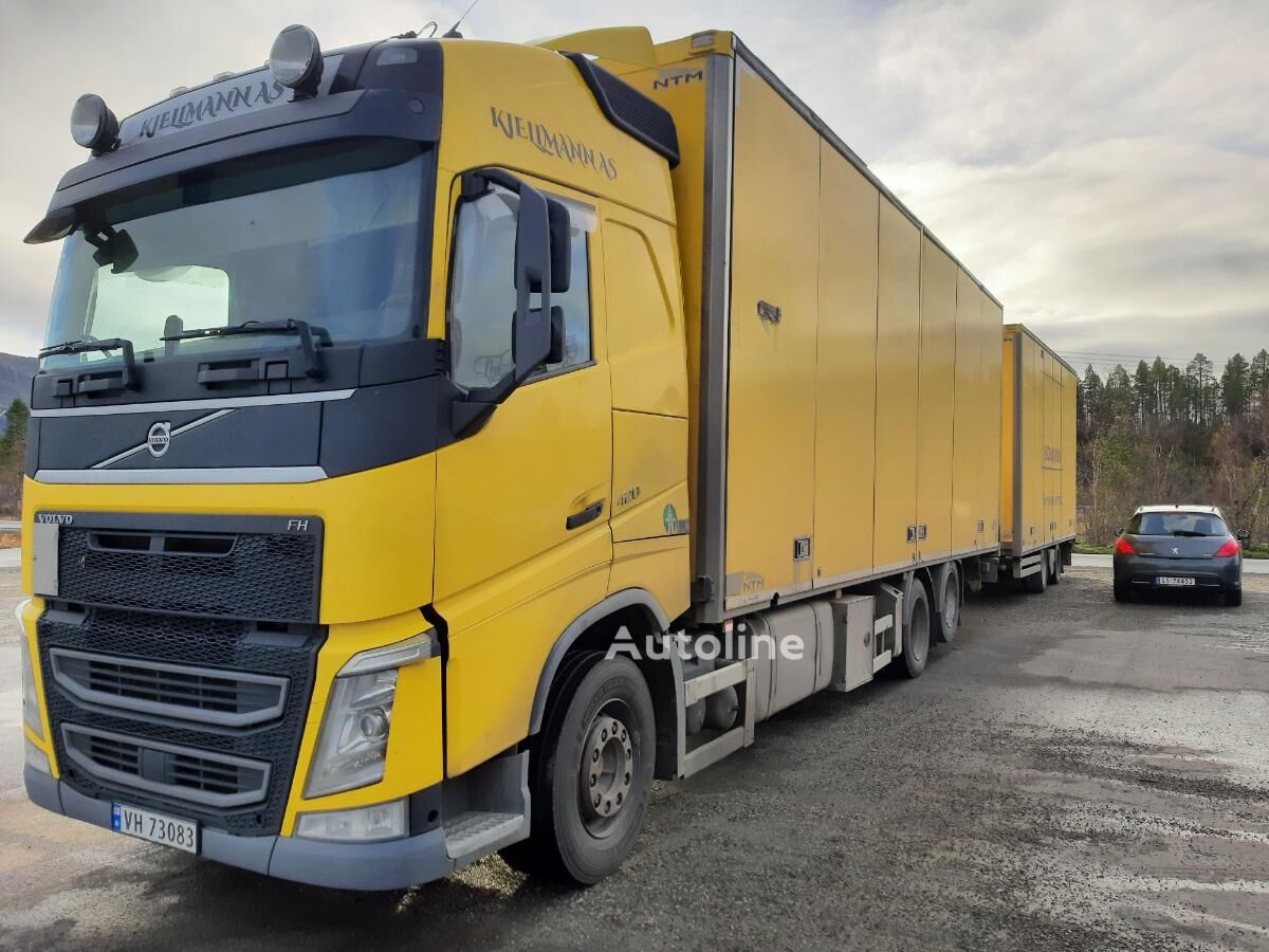 Prodaje se Volvo FH 6X2 kamion furgon na aukciji + prikolica furgon