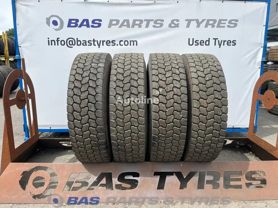 Bridgestone Bridgestone 315/80R22.5 RETREAD (cover) used set guma za kamione