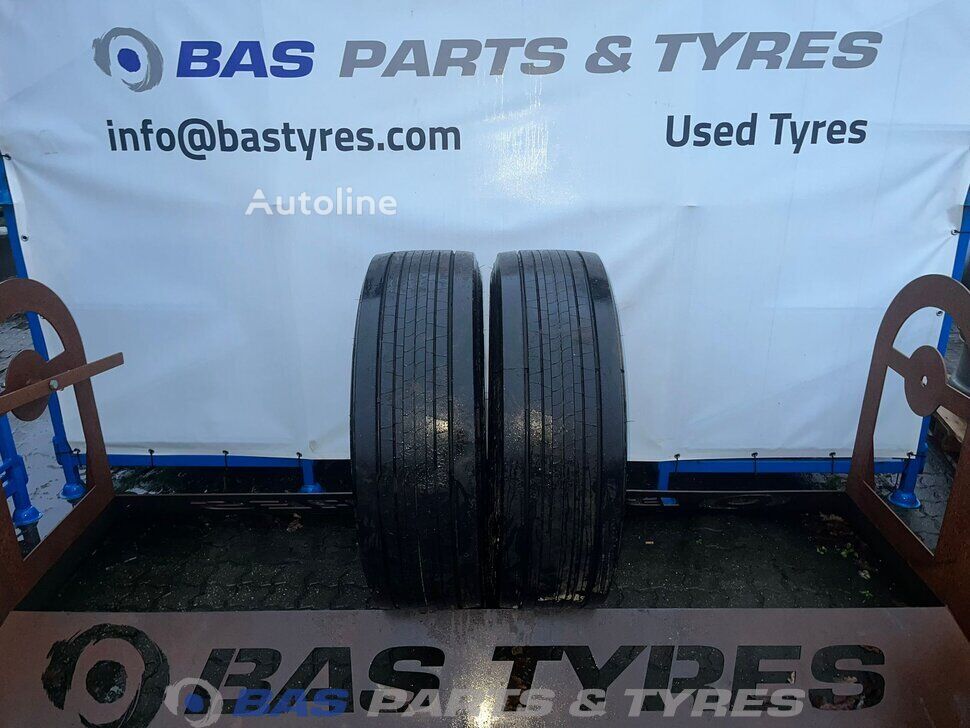 Bridgestone Bridgestone 315/70R22.5 Enliten Steer used set guma za kamione