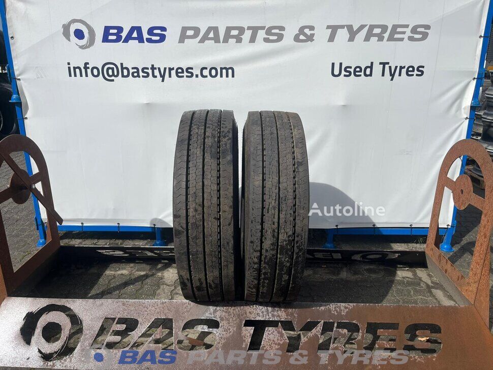Hankook Hankook 315/80R22.5 AH51 used set guma za kamione