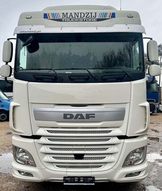 DAF XF 460 SPACE CAB AUTOMAT FULLSPOJLERY KLIMA WEBASTO LODÓWKA 2xAL tegljač