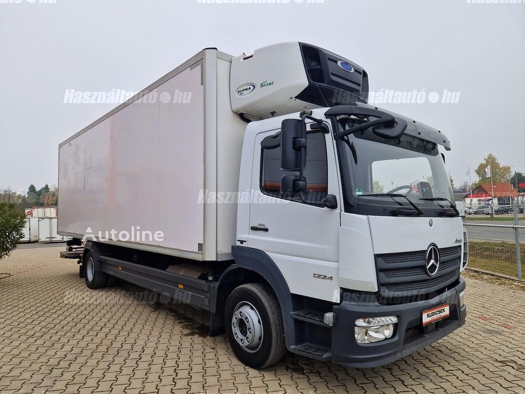 Mercedes-Benz ATEGO 1224 HŰTŐS-EMELŐHÁTFALAS 7.60 m kamion hladnjača
