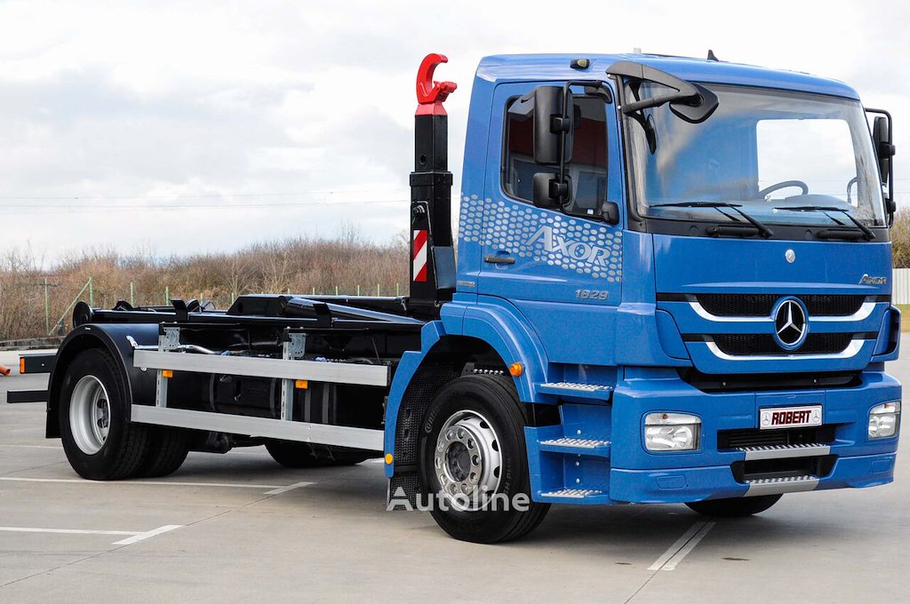 Mercedes-Benz AXOR 1829 - HÁKOVÝ NOSIČ KONTAJNEROV EU5 kamion rol kiper