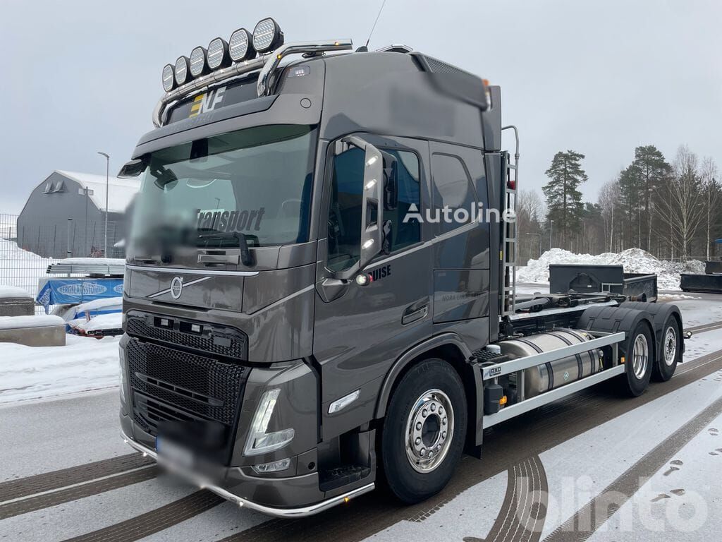 Prodaje se Volvo Fm 62TR rol kiper sa kukom na aukciji