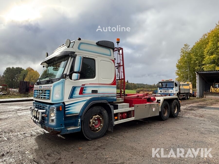 Prodaje se Volvo FM9-12 rol kiper sa kukom na aukciji
