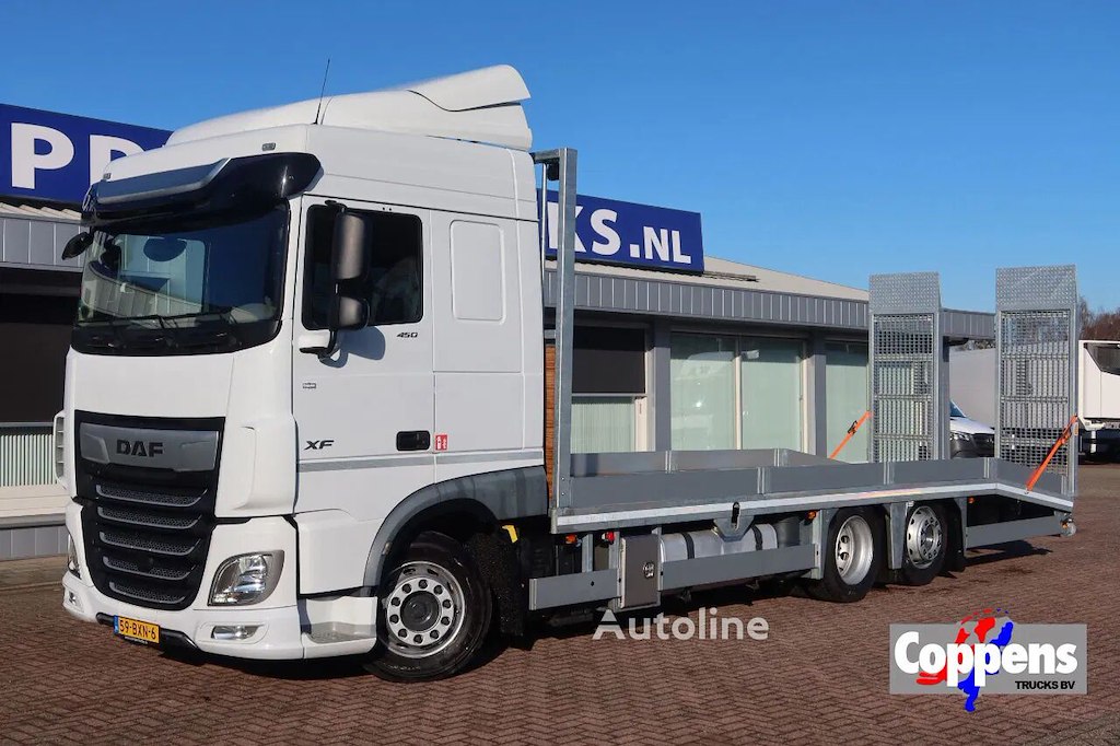 DAF XF 450 6x2 Oprijwagen vloerhoogte 100 cm + 2x bed + lift as autotransporter