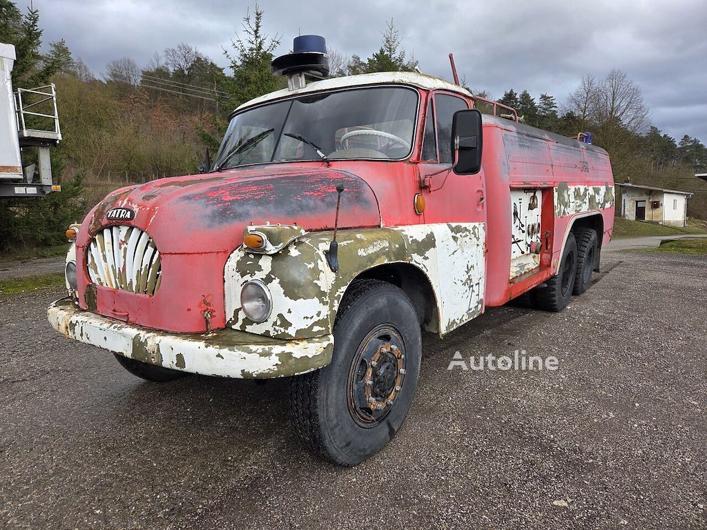 Tatra T 138 autocisterna za gorivo