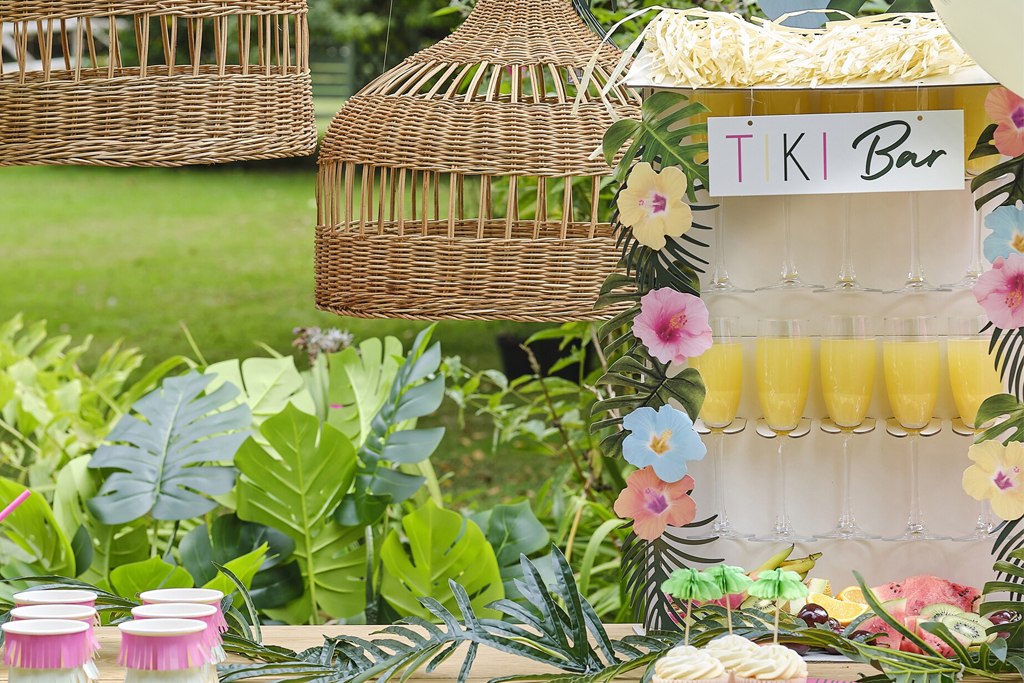 POSTOLJE ZA ČAŠE I SLATKIŠE TIKI BAR – 90CM