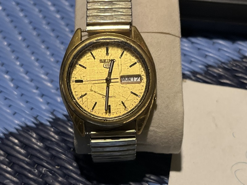 Seiko 5 automatik sat radi