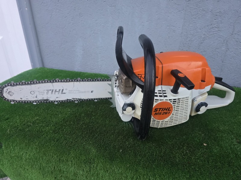 STIHL MS 261 C – profesionalna motorna testera – kao no
