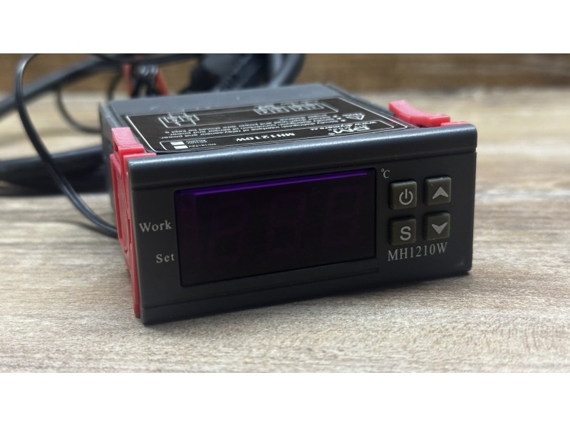 MH1210W – Digitalni termostat regulator TOP