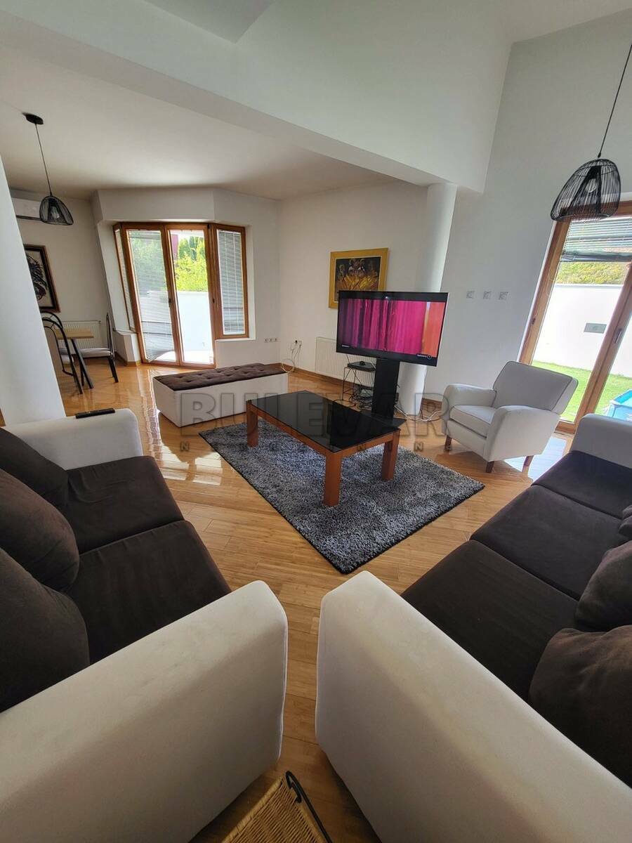 Kuća, Niš - Čalije | Izdavanje · 280m² · 2.100€