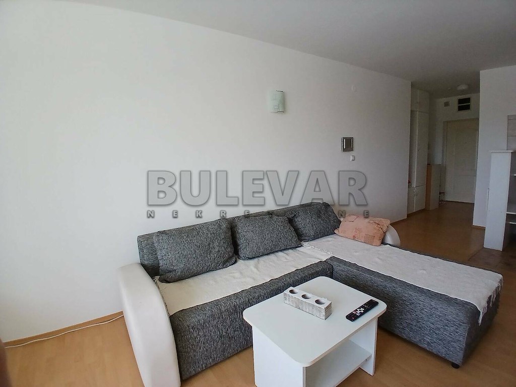 Jednoiposoban stan, Niš - Duvanište | Izdavanje · 42m² · 300€