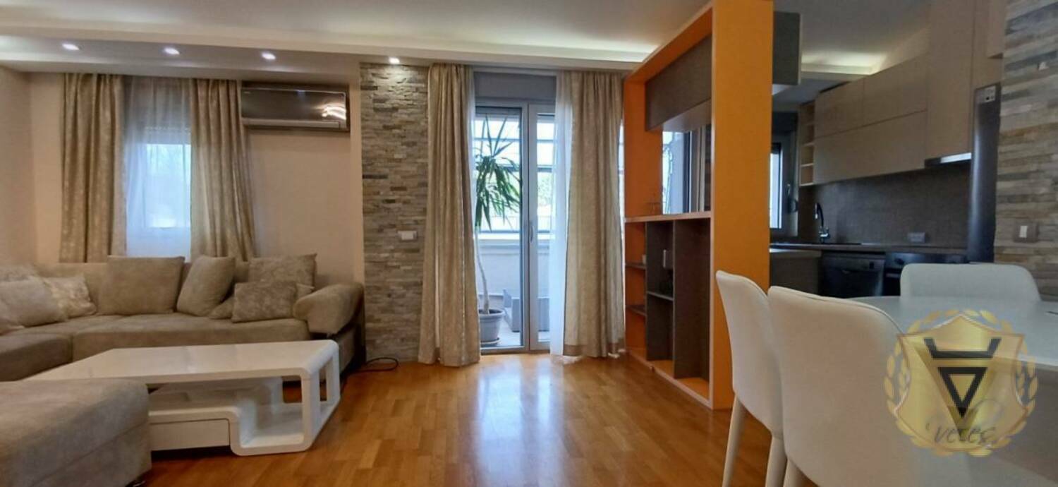 Trosoban stan, Beograd - Košutnjak | Izdavanje · 68m² · 1.150€