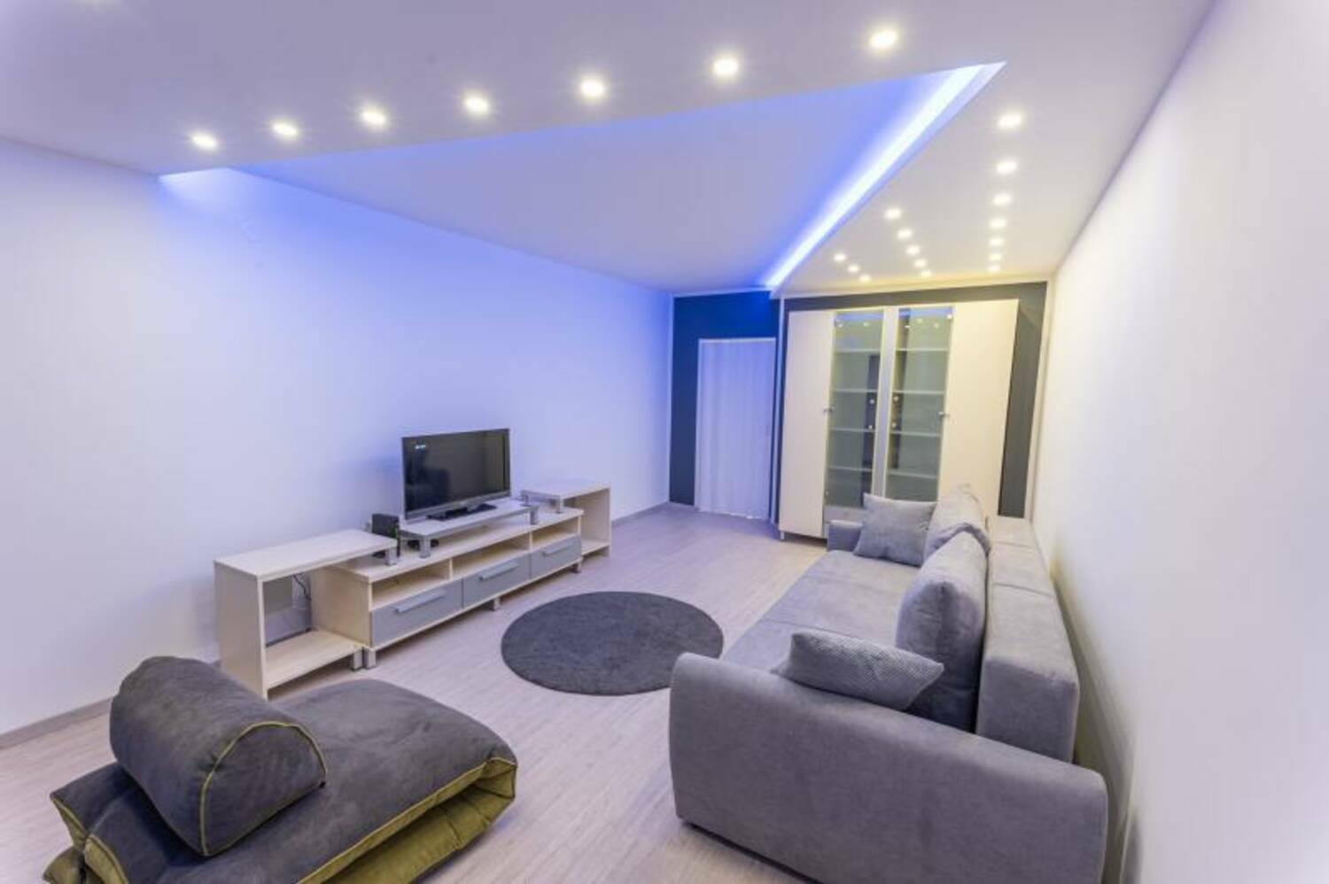 Jednoiposoban stan, Beograd - Andrićev Venac | Izdavanje · 43m² · 500€