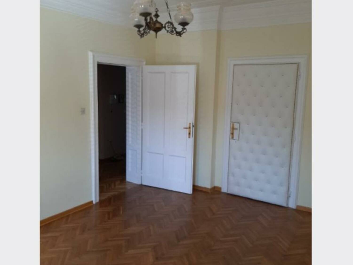 Cetvorosoban stan, Beograd - Dedinje | Izdavanje · 125m² · 1.000€