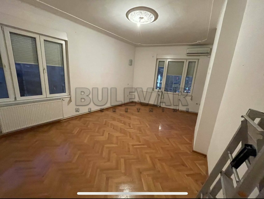 Cetvorosoban stan, Niš - Centar | Izdavanje · 92m² · 700€