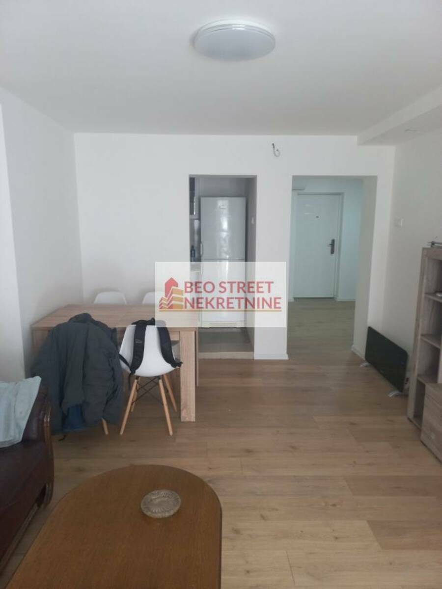 Dvoiposoban stan, Beograd - Slavija | Izdavanje · 64m² · 950€