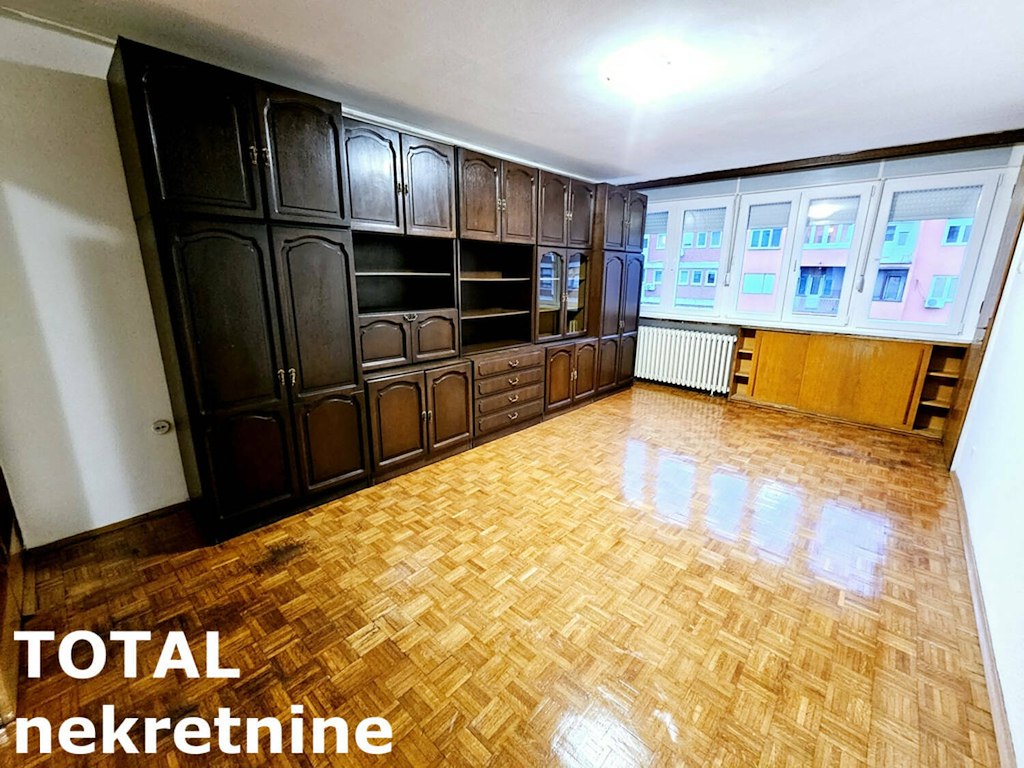 Troiposoban stan, Novi Sad – Centar | Izdavanje · 92m² · 700€