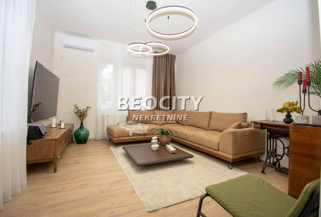 Dvosoban stan, Beograd - Centar (uži) | Izdavanje · 68m² · 700€