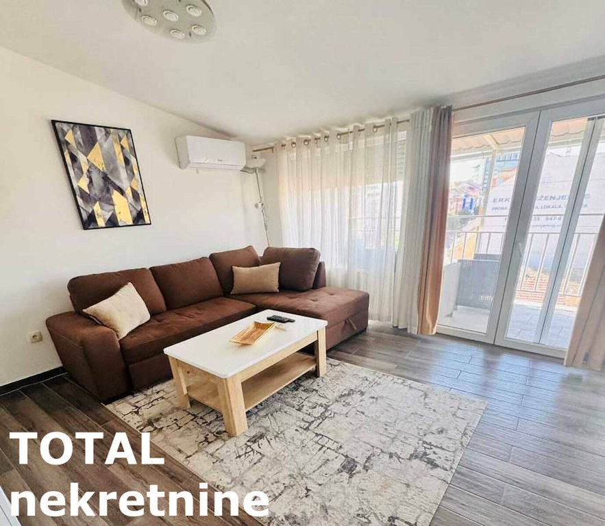 Garsonjera, Novi Sad - Centar | Izdavanje · 37m² · 350€