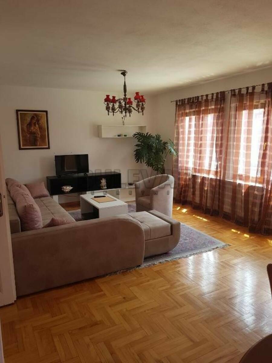 Troiposoban stan, Niš - Pantelej(Niš) | Izdavanje · 115m² · 850€
