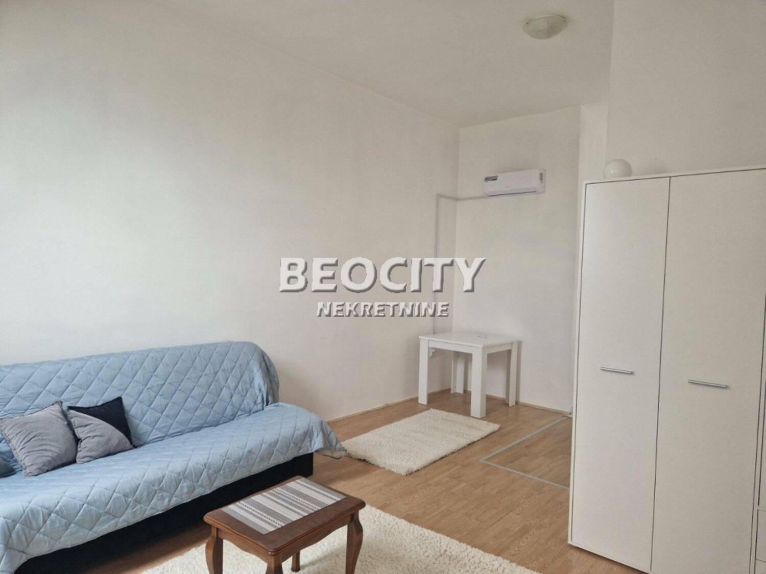 Jednosoban stan, Novi Sad - Rotkvarija | Izdavanje · 32m² · 250€